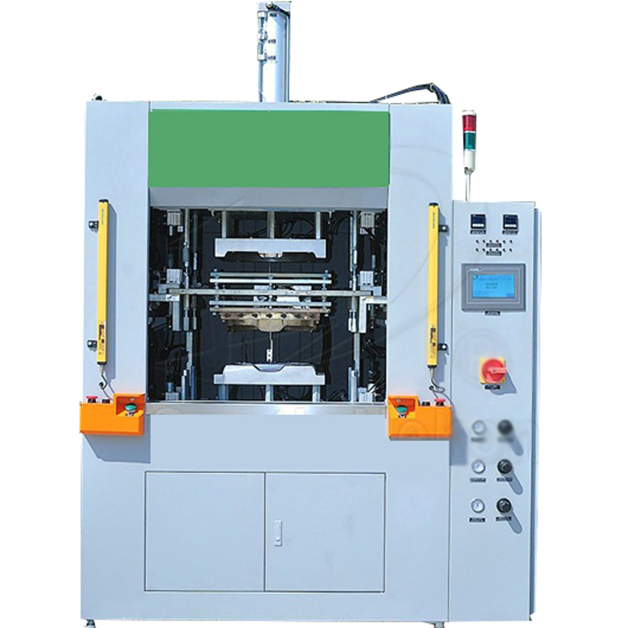 Non Woven Folding And Cutting Machine